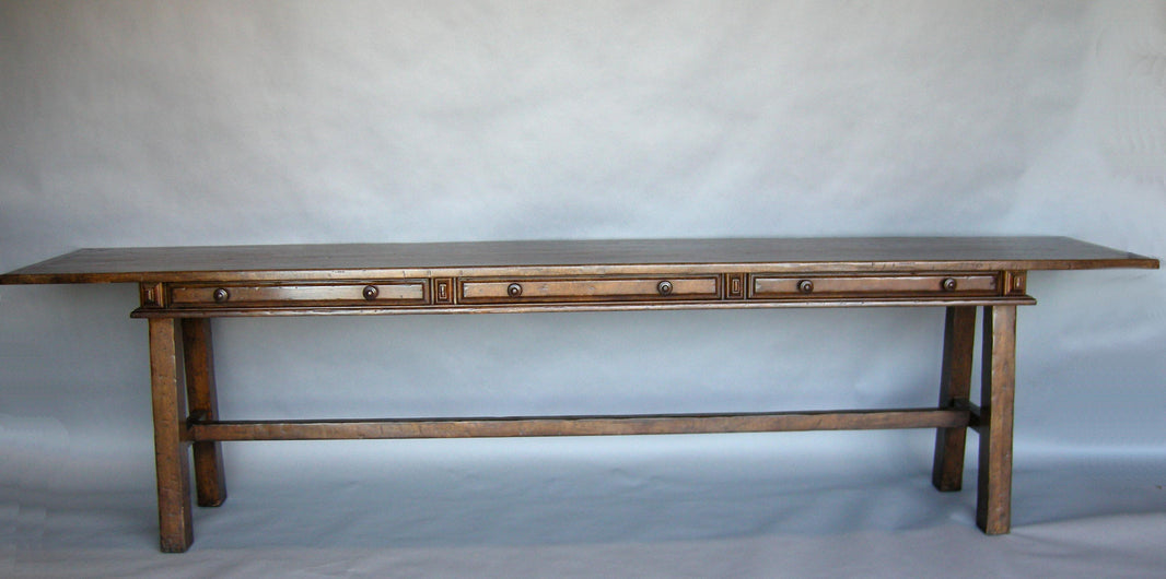 Custom Console Tables – Dos Gallos